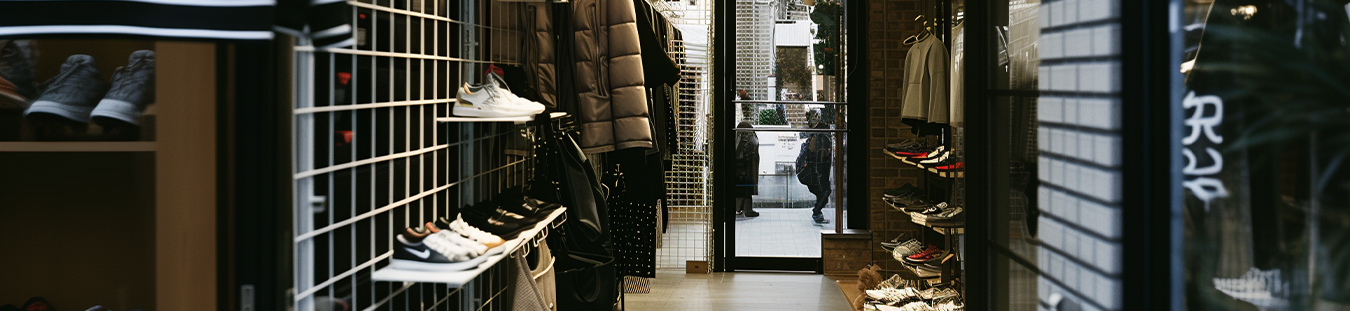 Customizing Your Wire Grid to Reflect Your Brand's Personality | Store ...